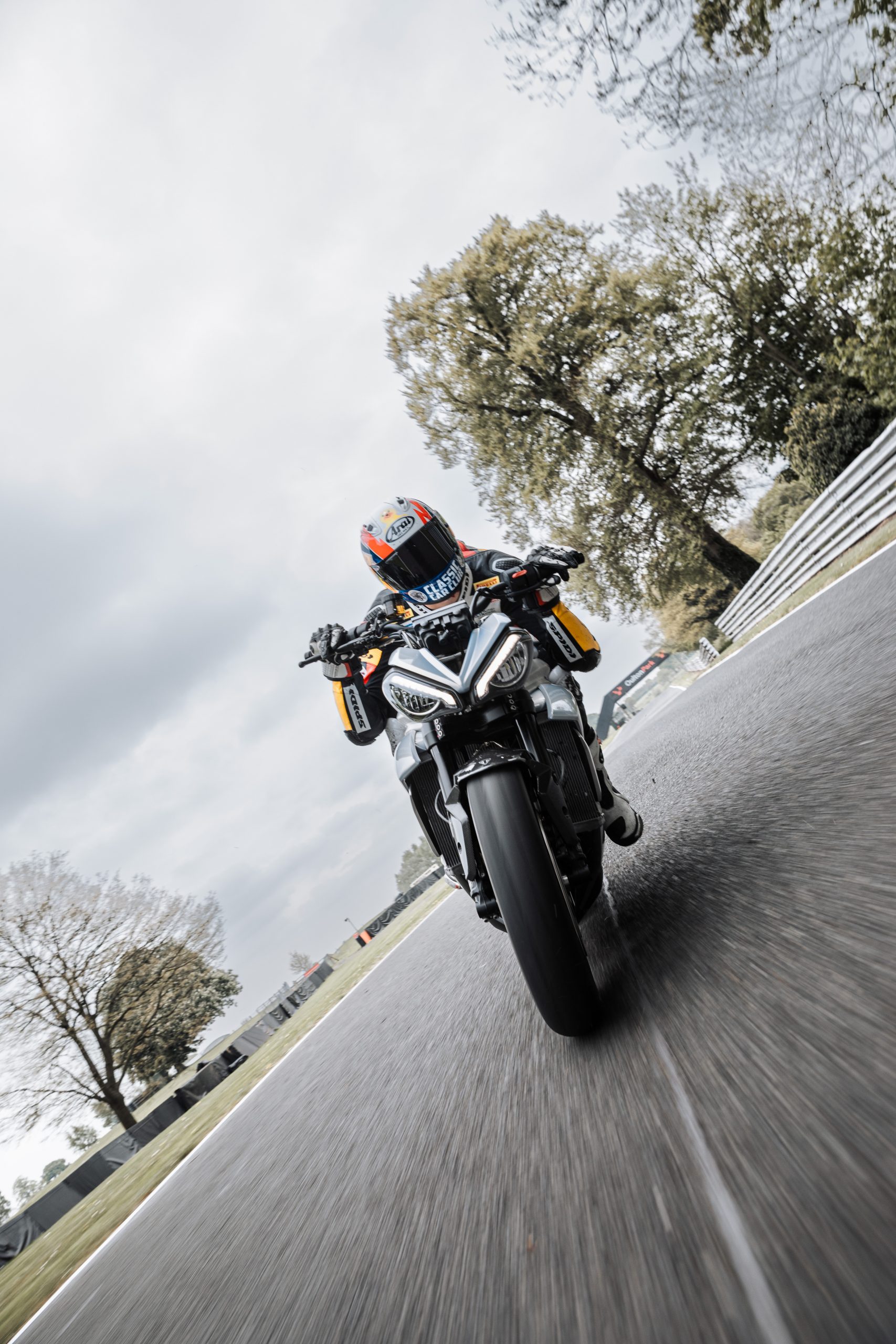 Proyecto eléctrico Triumph TE-1 - Motor Style