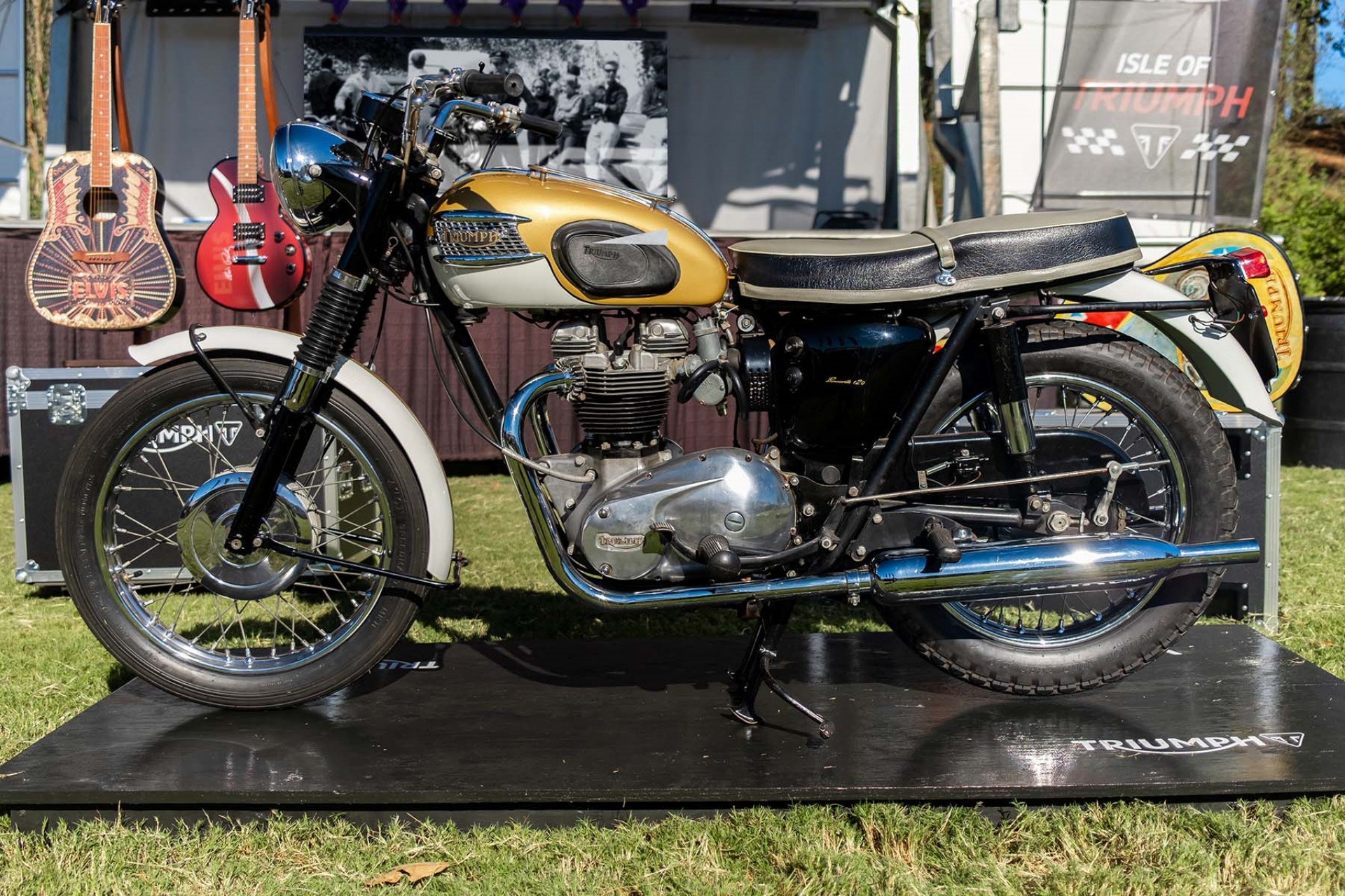 Elvis Presley y su relación con Triumph - Motor Style
